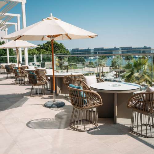 Luxury Outdoor Furniture Dubai | Parasol Garden Furniture